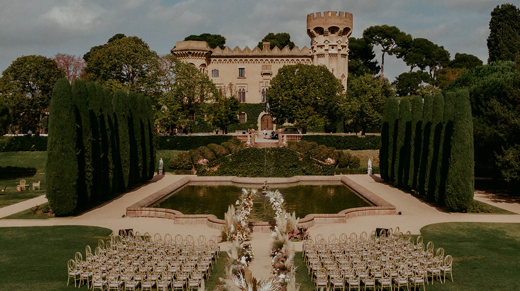 6 Best Destination Wedding Locations for 2025/2026 Couples - Showit Blog